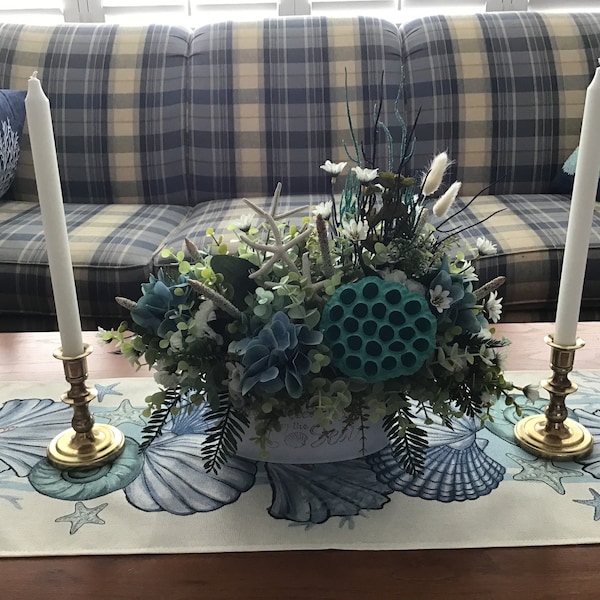 Elegant Dining Table Centerpiece, Round Table Top Floral Arrangement ...