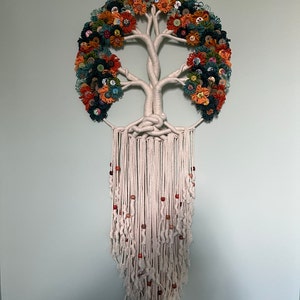 Large Tree of Life Macrame Wall Hanging With Flowers, Boho Wall Art ...