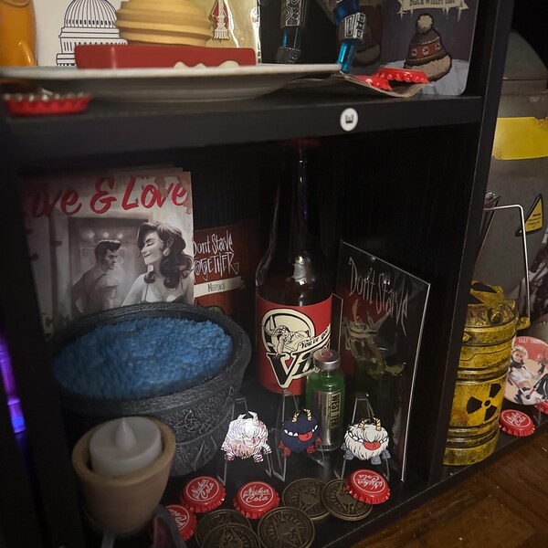 Fallout Rad-away Prop - Etsy