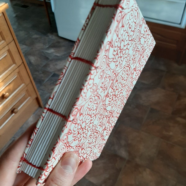 Handmade Hard Cover Journal, Lay Flat Coptic Stitch Sketchbook With a ...