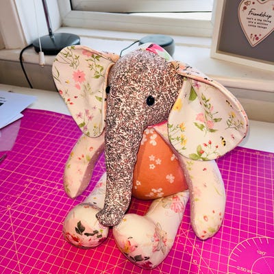 Memory Bear Pattern, Keepsake Bear Sewing Pattern, Teddy Bear, Stuffed ...