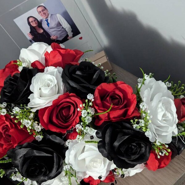 New Artificial Red Rose Bud Corsage, Red Rose Mother's Corsage, Red ...