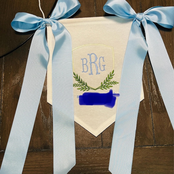 Leaf Crest Frame Embroidery Design: Baby Door Hanger Machine Embroidery ...
