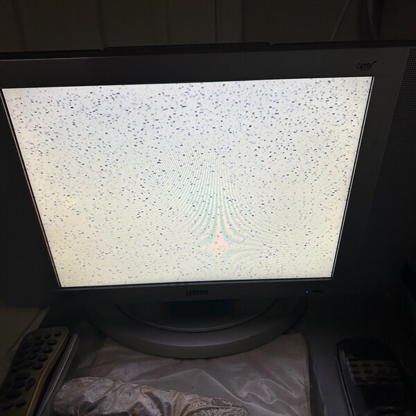 Legend Vintage Color Television - PC Monitor 15 Inches - Perfect for ...