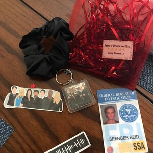 Uno Reverse Card Non-binary Earrings - Etsy