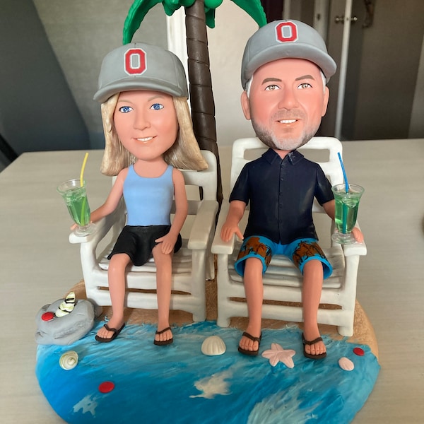 Custom 2 People Bobblehead Beach Seat, Custom Beach Tourism Bobbleheads ...