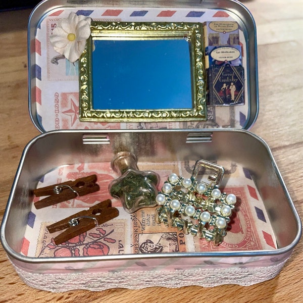 Custom Handmade Altoids Tin Wallet - Etsy