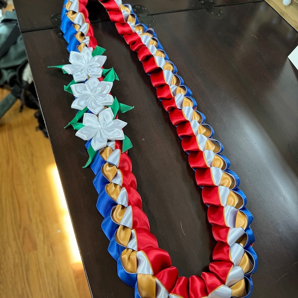 Filipino Graduation Lei, With Sampaguita Inspired Flowers - Etsy