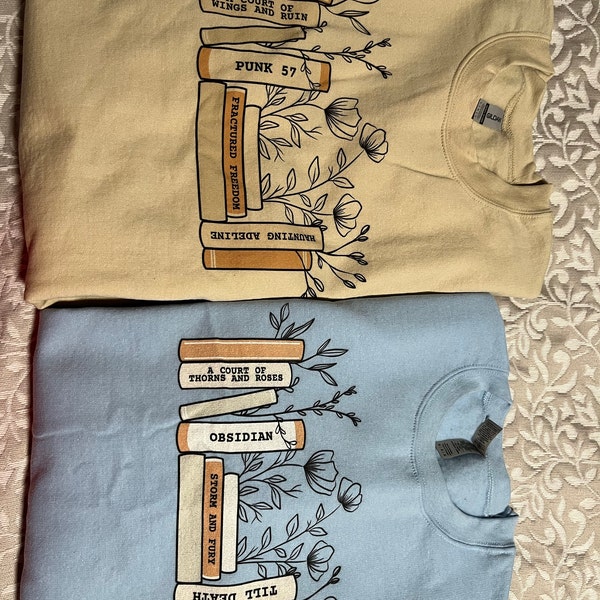 Custom Bookshelf Sweatshirt, Book Lover Crewneck, Personalized Book ...