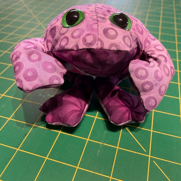 Beanbag Frog Sewing Pattern: Easy DIY Stuffed Animal (PDF Download) - 2 ...