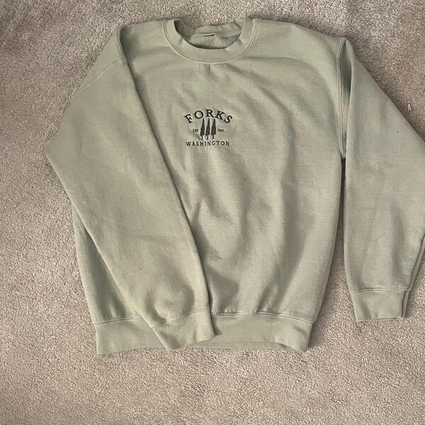 Fourth Wing Inspired Machine Embroidery Design File 5x7 & 4x4 PES JEF ...