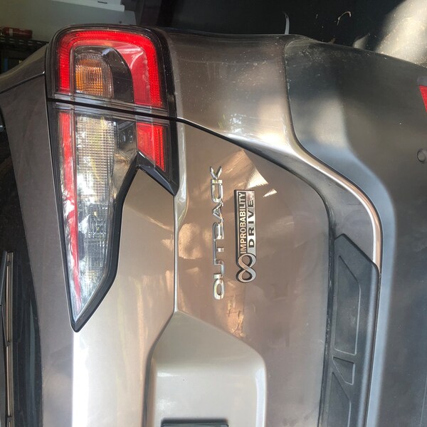 The Hitchhiker's Guide to the Galaxy "infinite Improbability Drive" Car ...