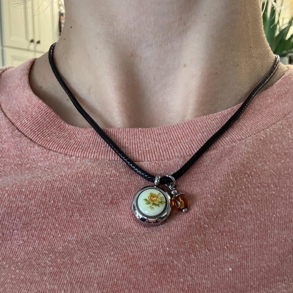 Aurora Borealis Locket Pendant | Pretty Keepsake Jewelry Gifts for Any ...