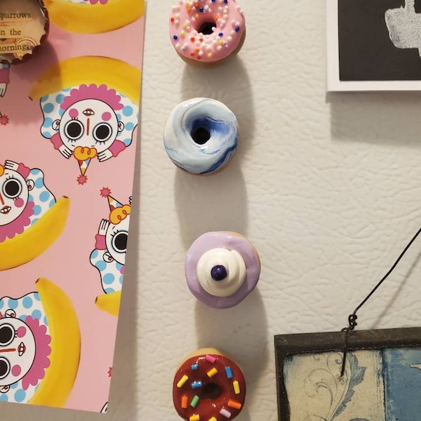 SET OF 4 Donut Magnets – Handmade Polymer Clay Doughnut Fridge Magnets ...