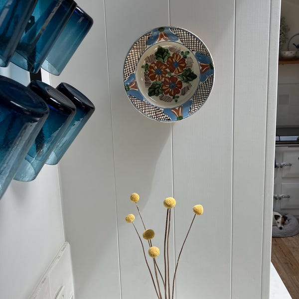 HONITON POTTERY VASE, Jacobean Pattern, Vintage and Hand Painted - Etsy UK