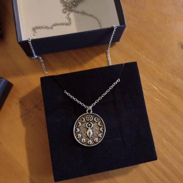 Hades Bident Neckace, Unisex Necklace Choker, Greek God of the ...