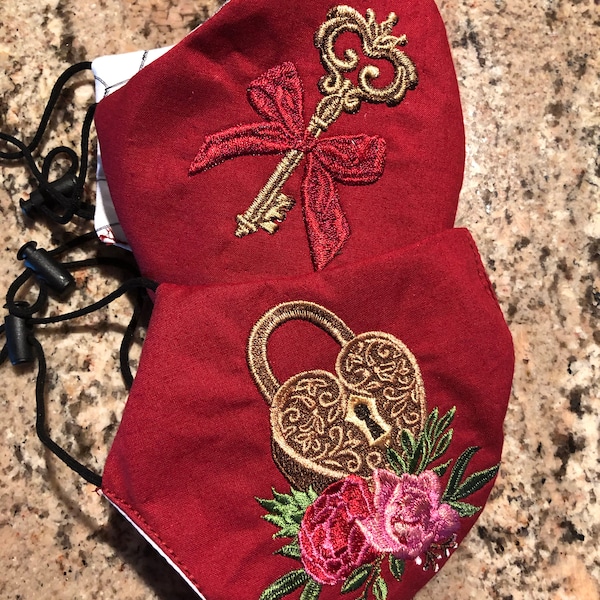 Machine Embroidery Design Heart Shaped Lock and Flowers - 2 in 1 - Etsy