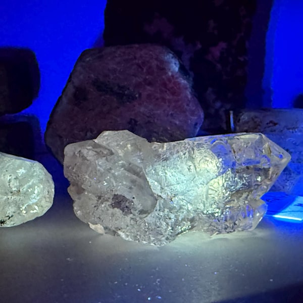 Champagne Topaz on Albite Matrix (pakistan) | Topaz Crystal, Rare ...