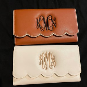 Monogram Scalloped Wallet Personalized Wallet Womens - Etsy