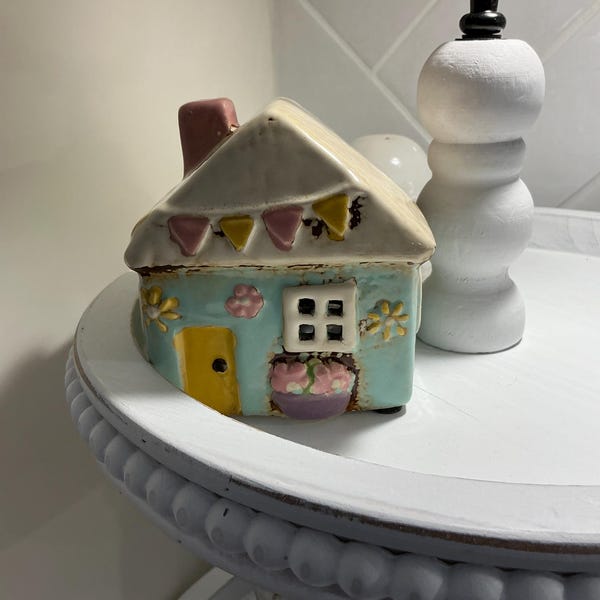 NEW! Green Ceramic Dutch House Tealight Holder - Etsy