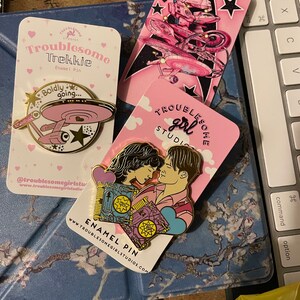 Pink Xenomorph Alien Vinyl Sticker - Etsy