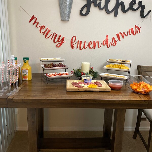 Merry Friendsmas Banner | Christmas Party Decorations | Friendmas Party ...