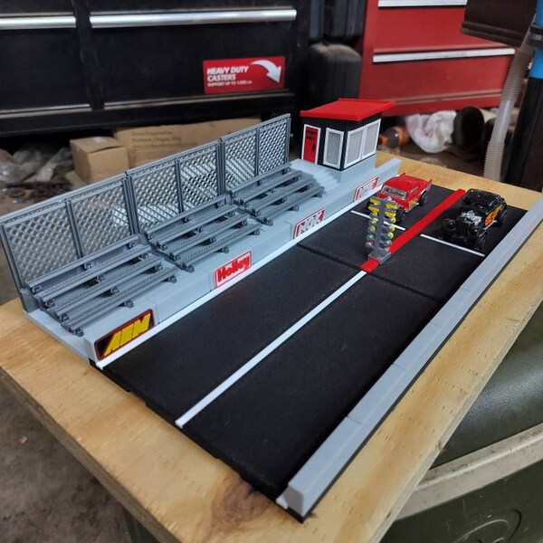 Dragway Drag Race Track Diorama | 1/64 Scale | VETERAN MADE - Etsy