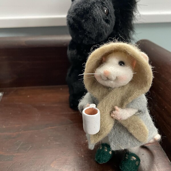 Needle Felted Mouse With Clothes. Felted Animals. Wool Art Miniature of ...