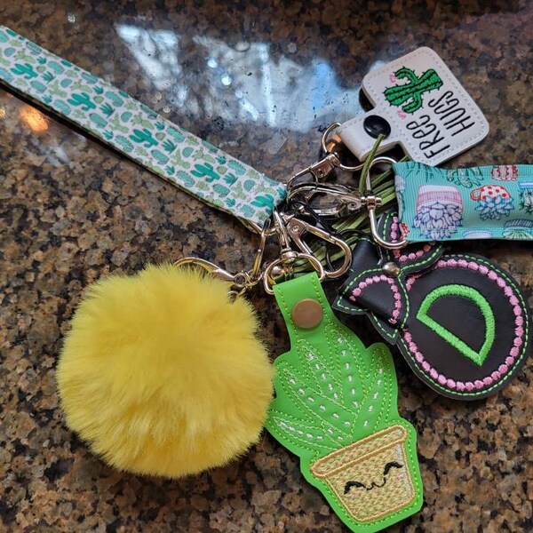 Chibi Horror Characters, Keychain, Horror Icons Decor, Slasher Movie ...