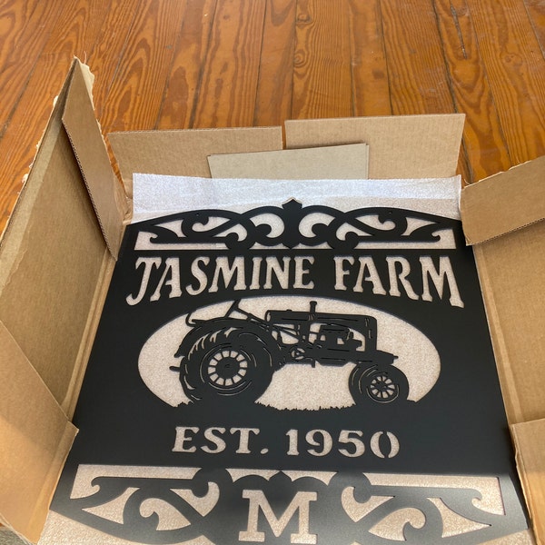 Custom Metal Farm Sign, Personalized Metal Sign Tractor Wall Art LMW-16 ...