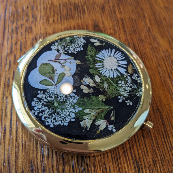 Handmade Pressed Flower Compact Mirror Bridesmaid Gift Real Flower ...