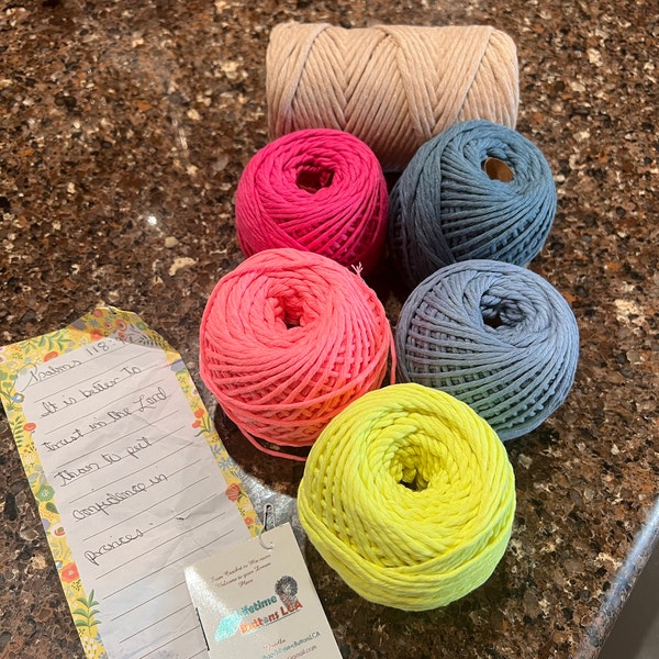 Polyester Yarn Polyester Rope 165meters / 180 Yards 1.5mm Thickness ...