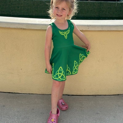 Tree of Life Celtic Knot Round Rug, Black and White Round Rug, Celtic ...