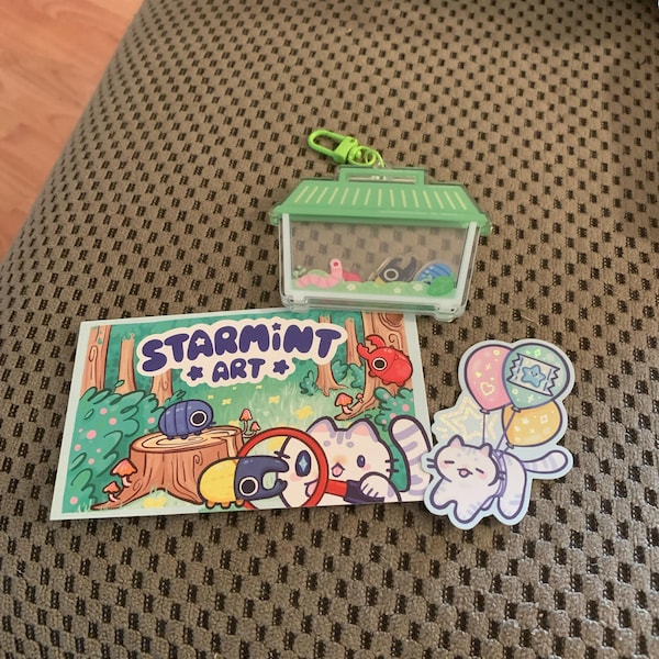 Bug Keeper 3.5 Inch Shaker Acrylic Charm Critter Keeper Keychain Nature ...