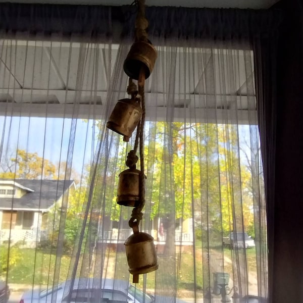 BARN BELLS in Small Sizes 5 Distinctive Golden Rustic Bells Full of ...