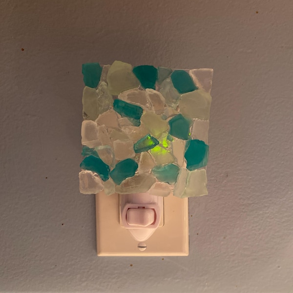 ETSY BEST SELLER NL159 Flying Dragonfly Garden Night Light Nightlight ...