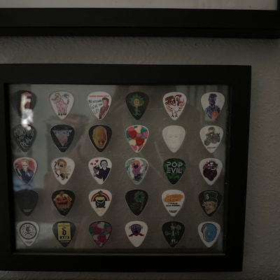 Guitar Pick Display Clear 8 X 10 Double Sided Horizontal Holds 30 ...