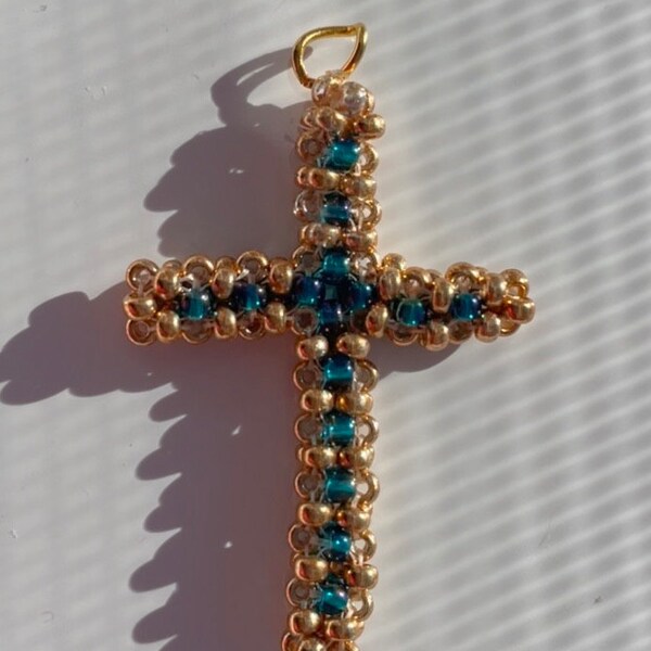 Beaded Cross Tutorial, How to Make a Beaded Cross Necklace, Cross ...