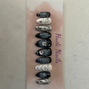 Stunning Acubi-style Nails Deep Blue Ombre Press on Nails Sparkling ...