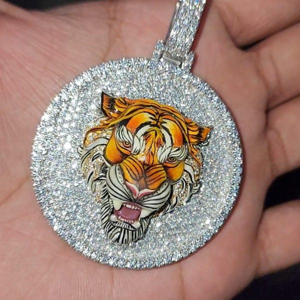 Fully Iced Out 3D Skull Pendant Hip Hop Handmade VVS Moissanite Face ...