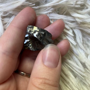 Elite Shungite Stone Noble Shungite Raw Shungite Stone Healing Crystals ...