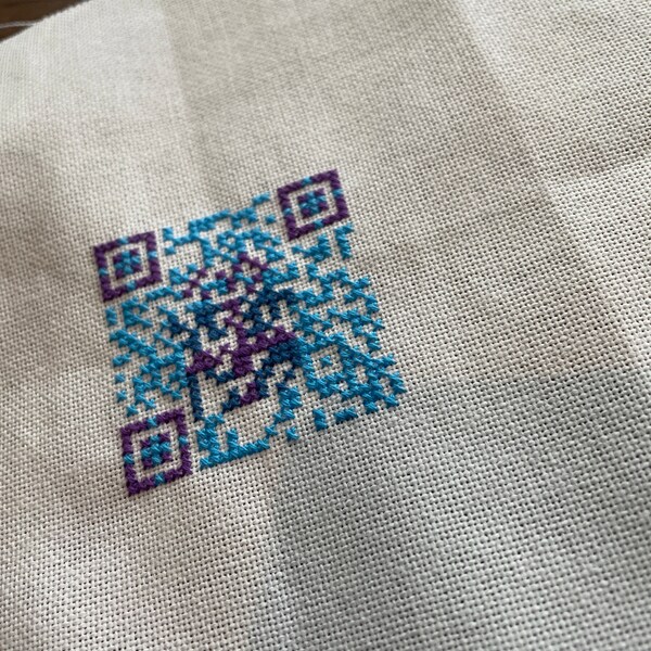Last Christmas QR Code Cross Stitch Pattern, Plays Wham! Song on ...