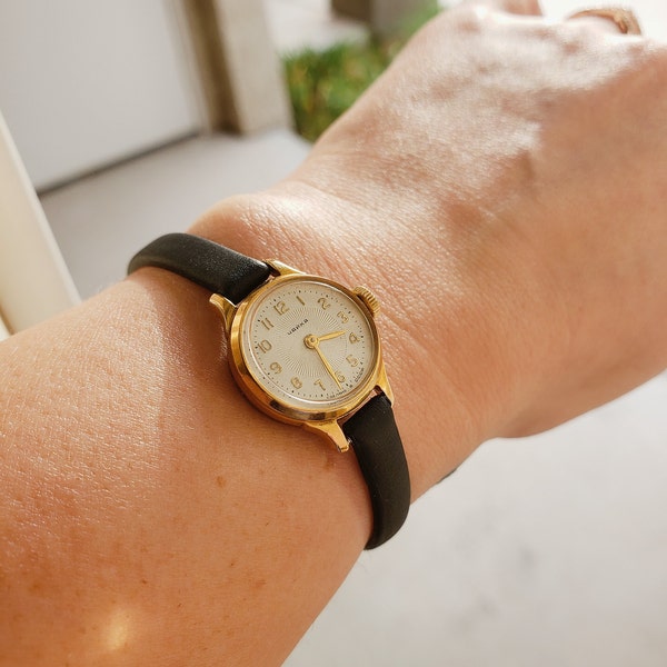 RARE Vintage Swiss Lady Watch Called RESTON. Made in Swiss, Vintage ...