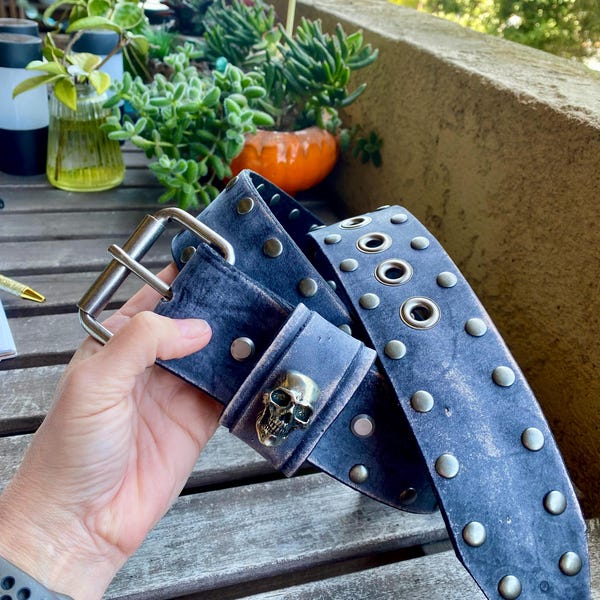 Aged Leather Belt Studded. Skull Loop Design. 2 Inches Wide. BLACK - Etsy