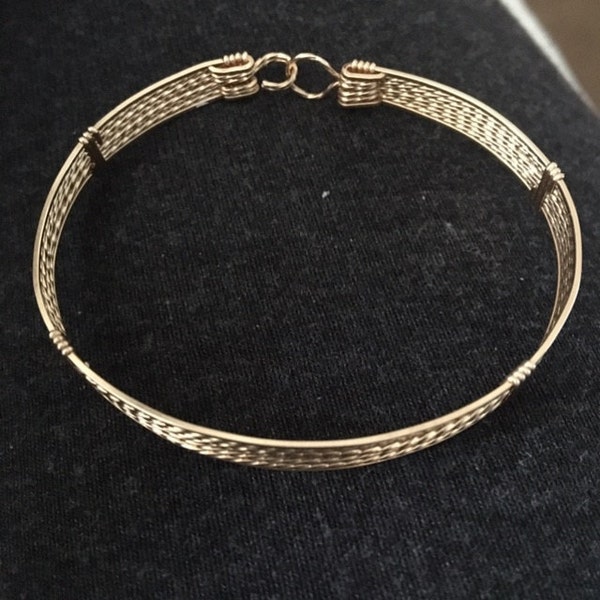 Gold Wire Bracelet - Wirewrapped Bangle - 14kt Gold Filled Wire ...