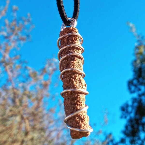 Wyoming Banded Iron Genesis Stone Suiseki Stone Natural Crystals Worry ...