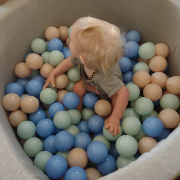 Ball-pit Round +200 Balls Included Baby Foam Round Ball Pit, Ball Pit ...