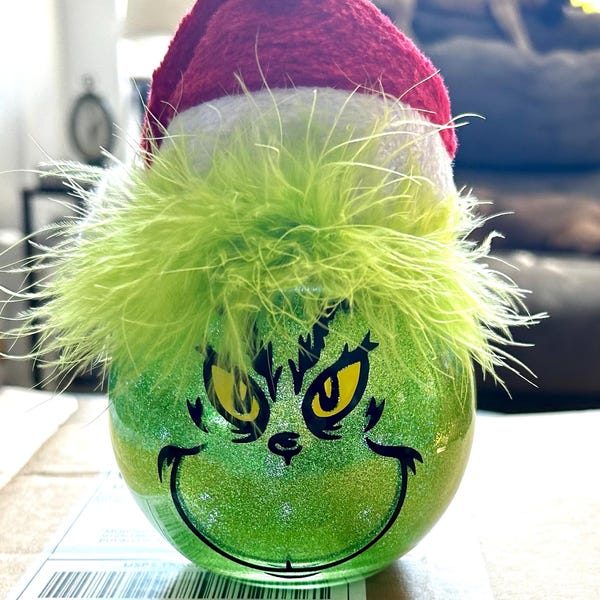Fish Bowl Grinch/christmas Decor/grinch Holidays Decor/ Light up Grinch ...