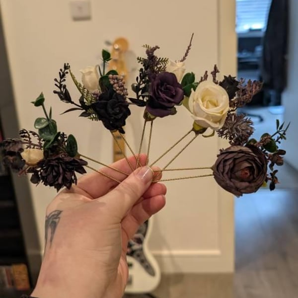 Hunter Green Ivory Black Gold Bridal Bouquet Halloween Wedding Boho ...
