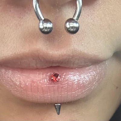 Large Spike Vertical Labret Jewelry, Angel Fangs Piercing Curved ...